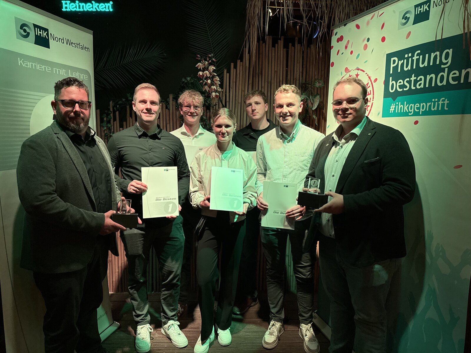 Nachwuchstalente mit Bestnote ausgezeichnet : 2G Energy AG
